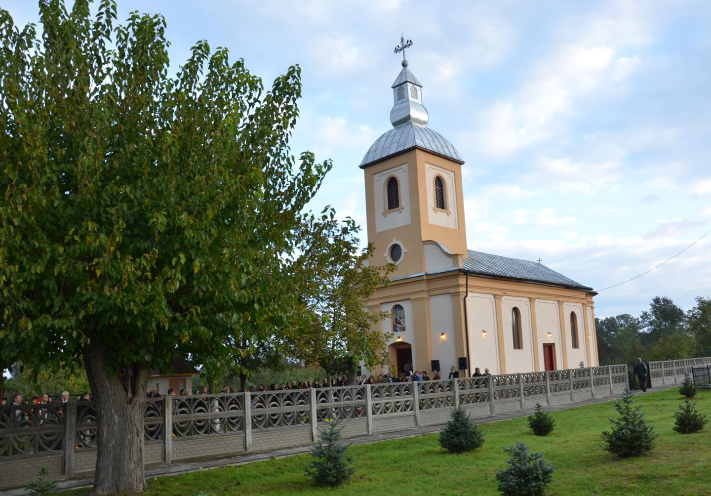 Anunț licitație | Mitropolia Banatului | Arhiepiscopia Timişoarei